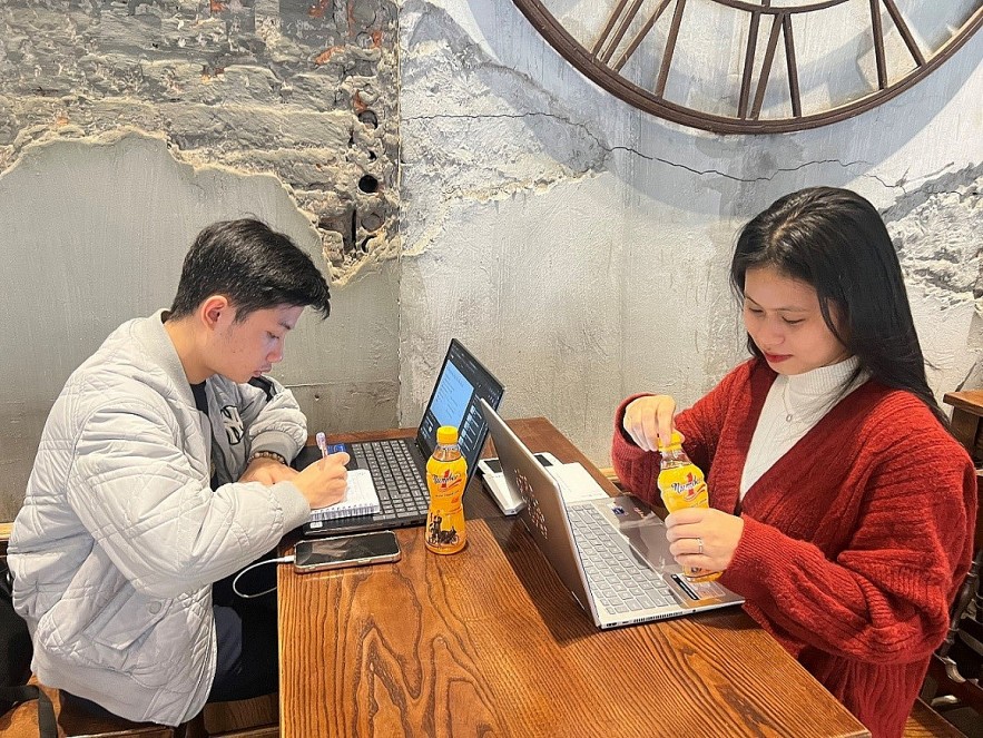 How to Help Young People Maintain Energy and Alertness at Work? - Tập ...